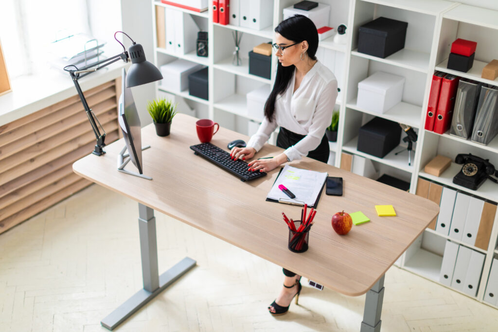 10 Ergonomics in the Workplace Examples - ErgoGlobal